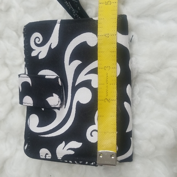 thirty-one | Bags | Thirty One Fabric Pattern Wallet | Poshmark